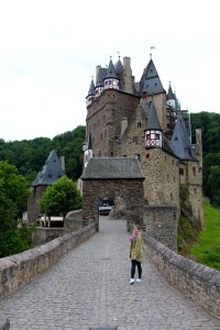 Visiting Eltz Castle in Germany’s Rhine River Valley | lifeheartslove